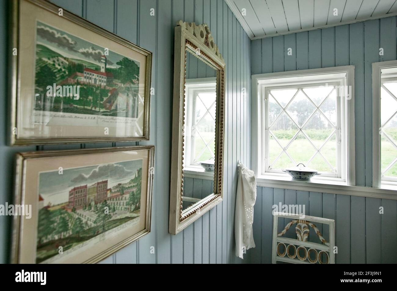 Gustavian hi-res stock photography and images - Alamy