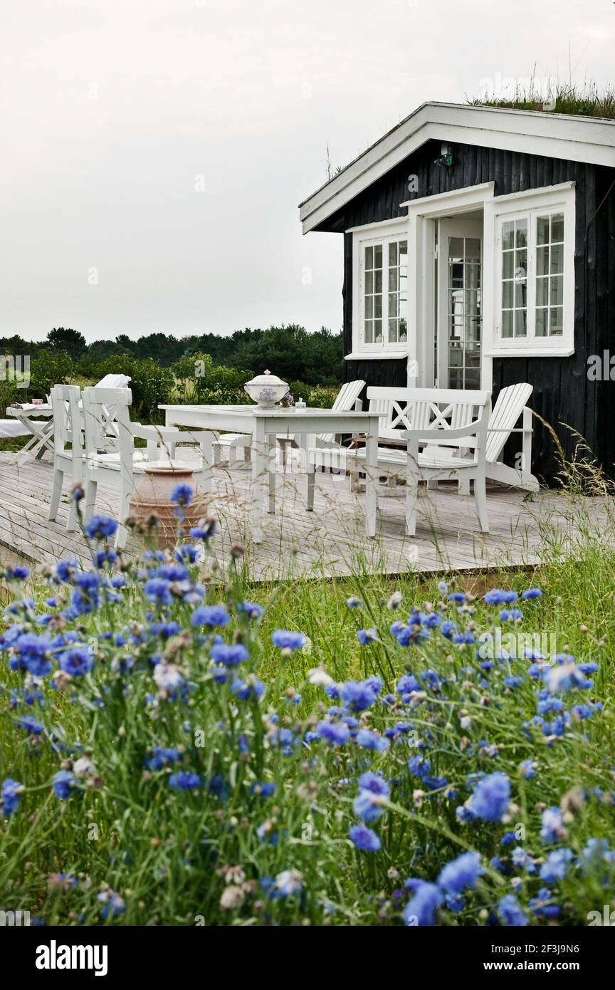 Summer cottage of Jes & Wenche Gerlach, North Zealand. Terrace ...