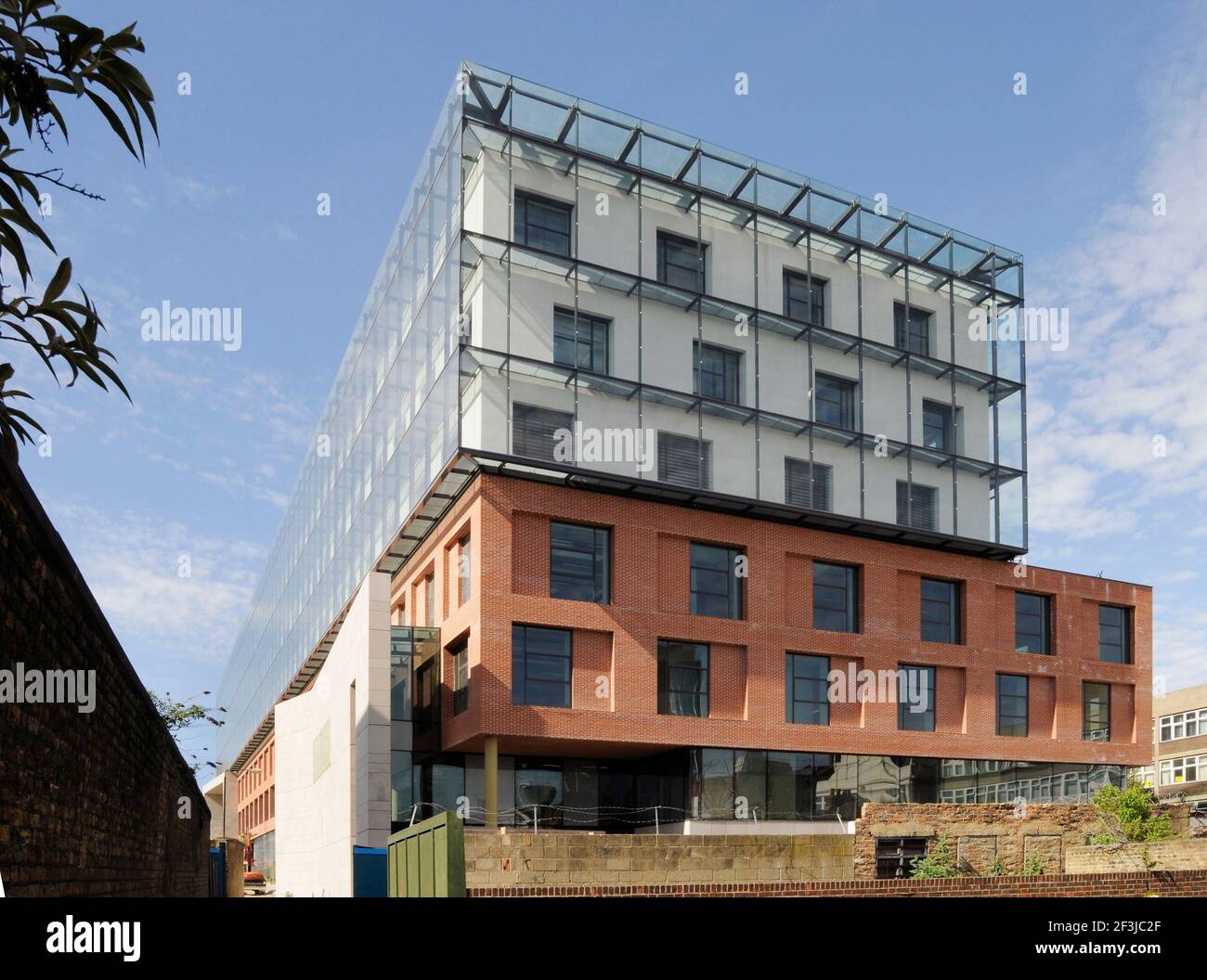 New woolwich civic offices hi-res stock photography and images - Alamy