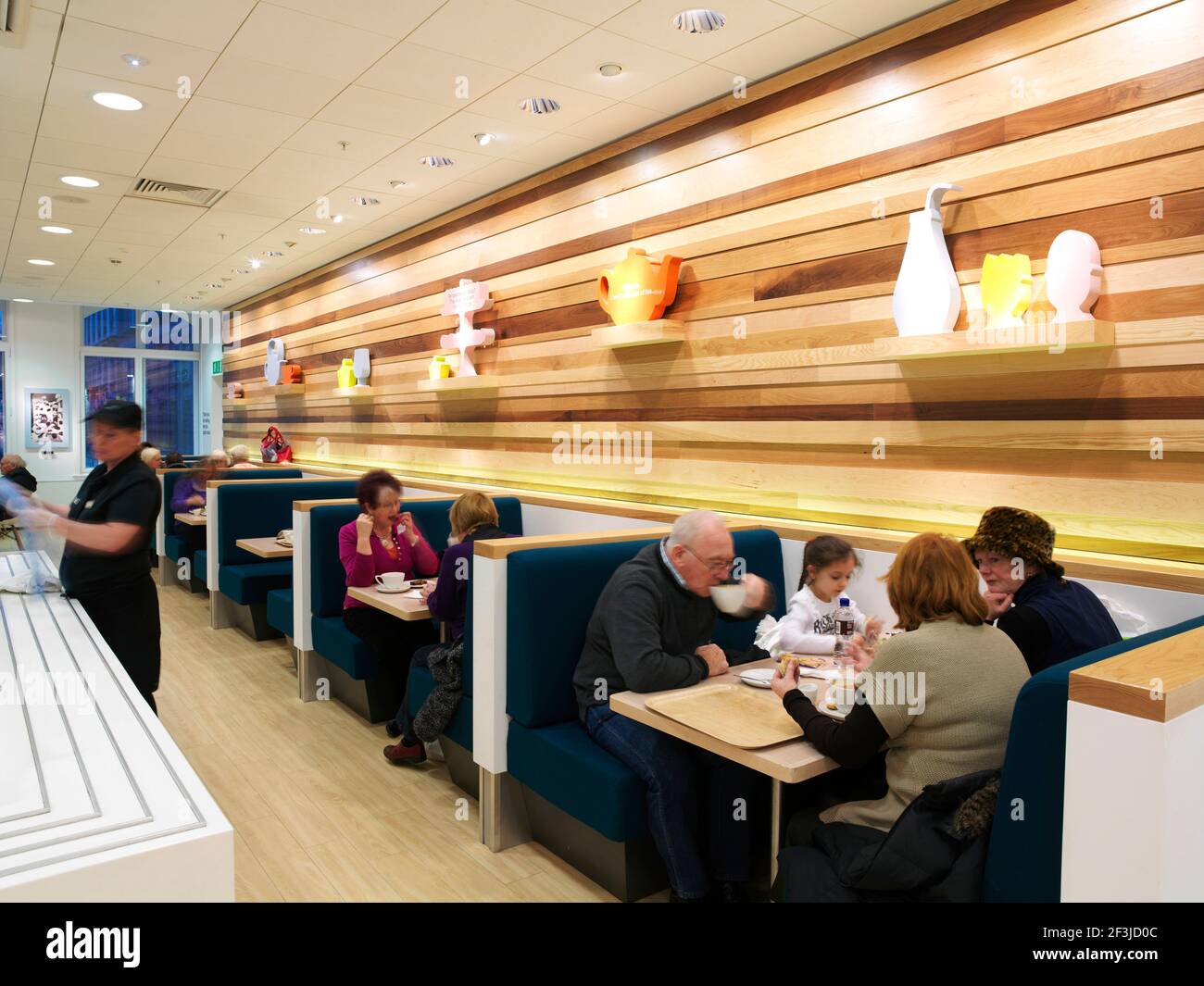 Marks and spencer group plc hi-res stock photography and images - Alamy
