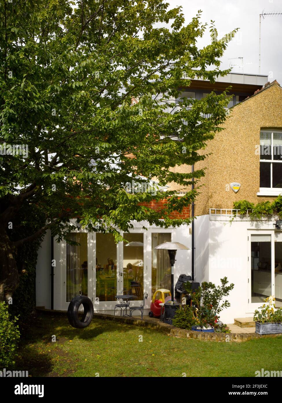 View from Back Garden | Architect: Andrew Mulroy Architecs | Stock ...