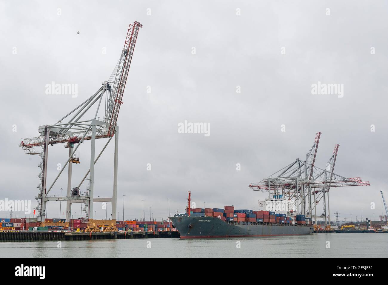 Southampton, UK, 04 Mar, 2021. Overcast skies provide a gloomy backdrop ...