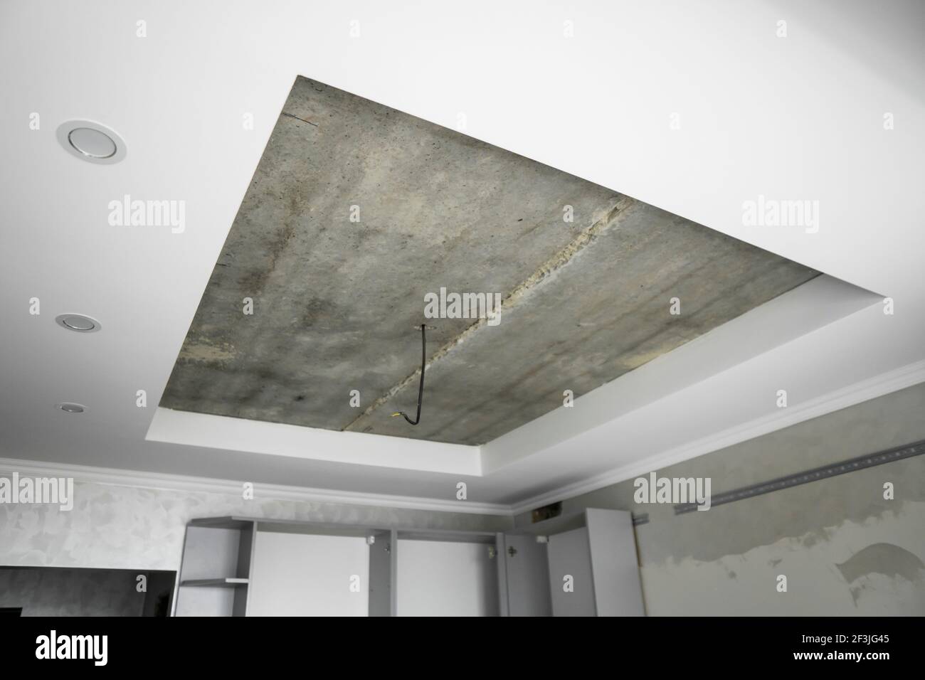 Stretch ceiling hi-res stock photography and images - Alamy
