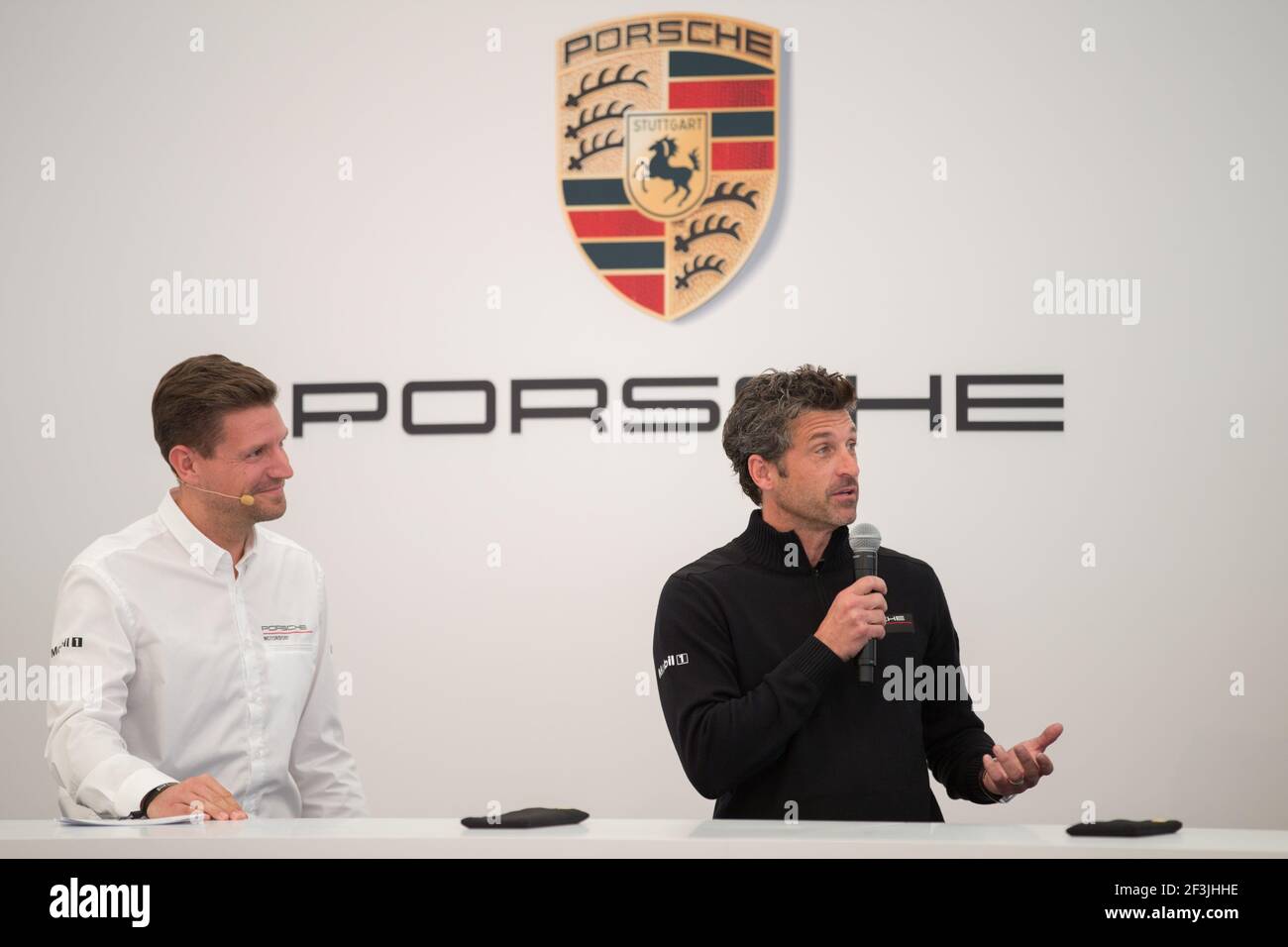 Patrick dempsey porsche hi-res stock photography and images - Alamy
