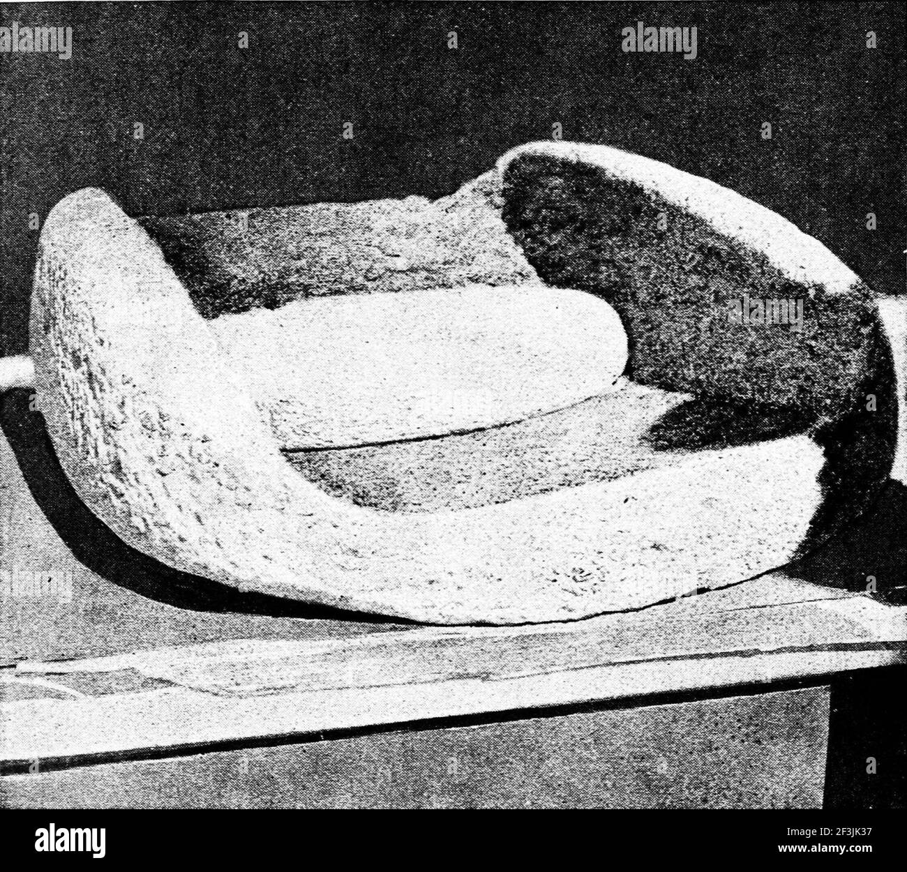 Metate Black and White Stock Photos & Images - Alamy
