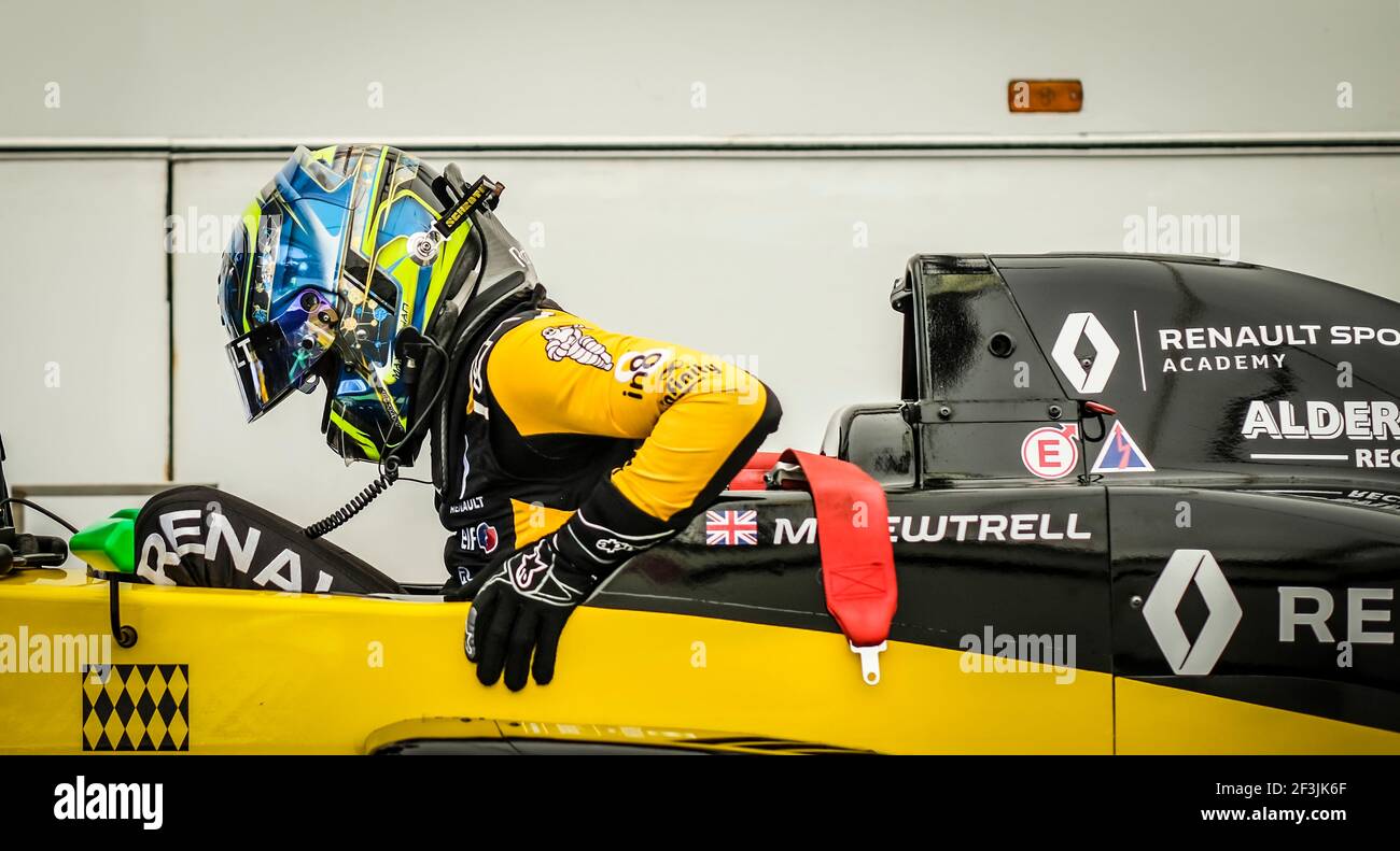 Max fewtrell hi-res stock photography and images - Alamy