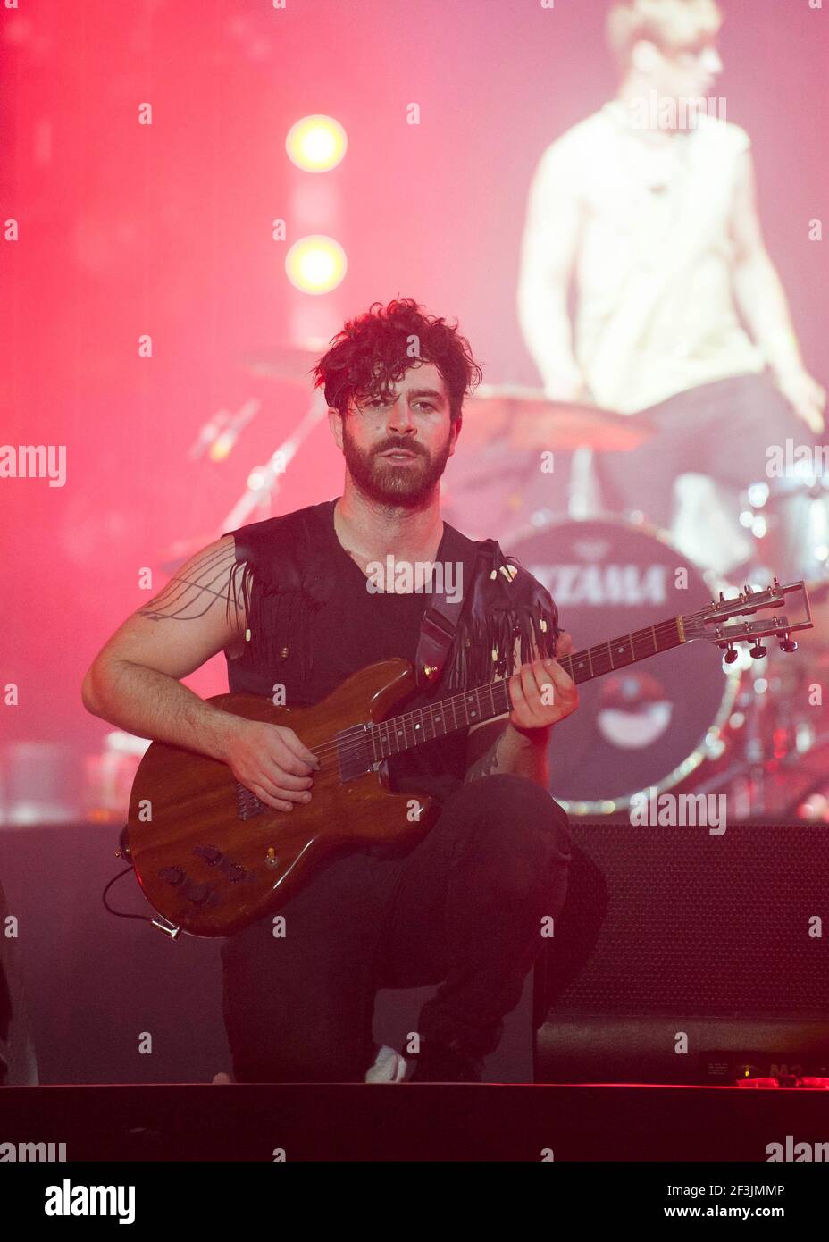 Yannis Philippakis High Resolution Stock Photography and Images - Alamy