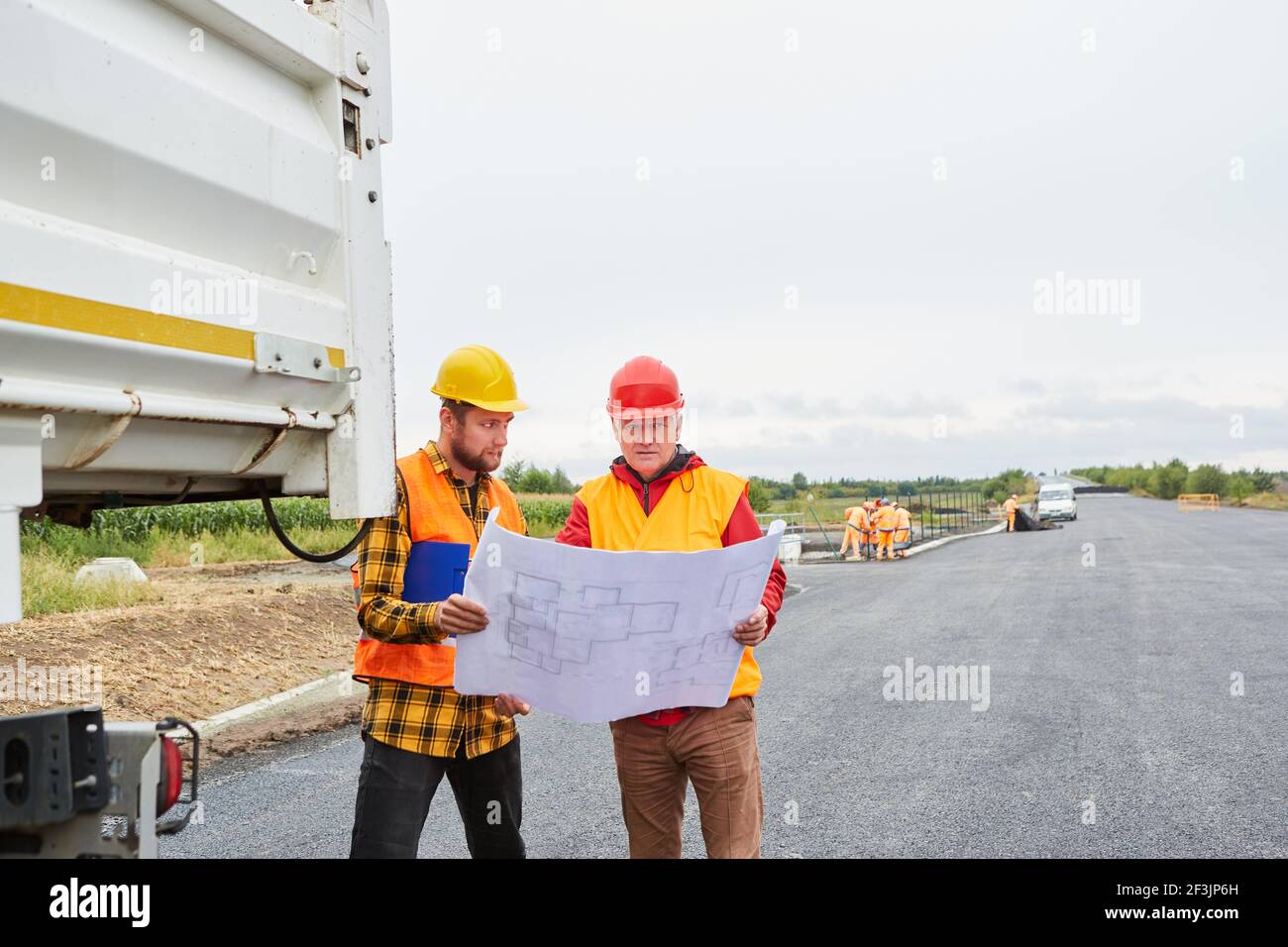 Worker development hi-res stock photography and images - Alamy