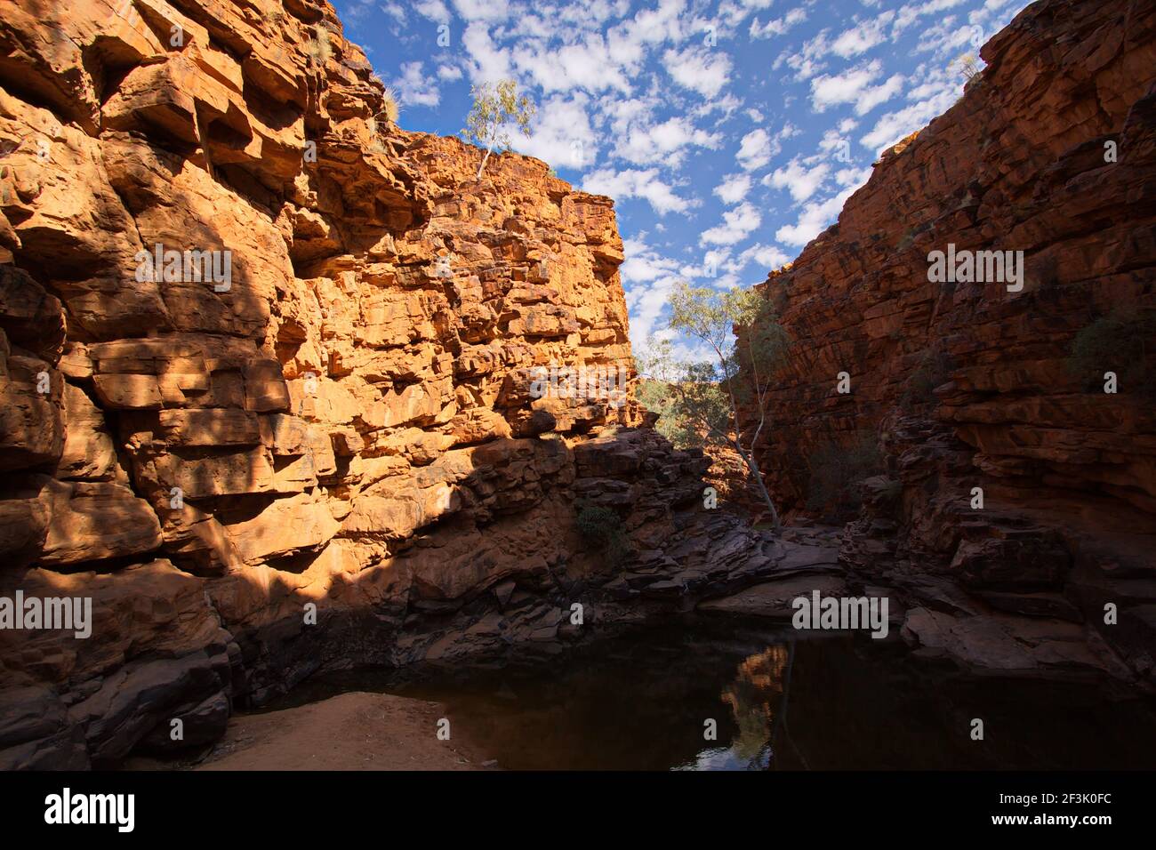 Chain of ponds hi-res stock photography and images - Alamy