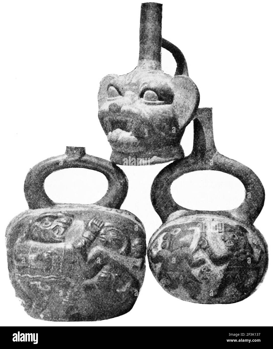 Peruvian pottery hi-res stock photography and images - Alamy