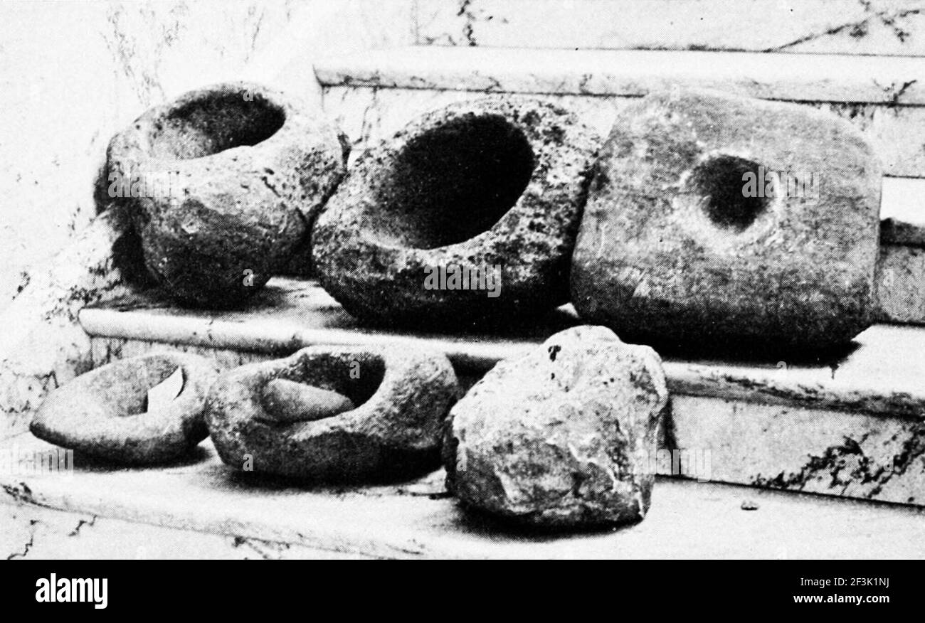 Buried objects hi-res stock photography and images - Alamy