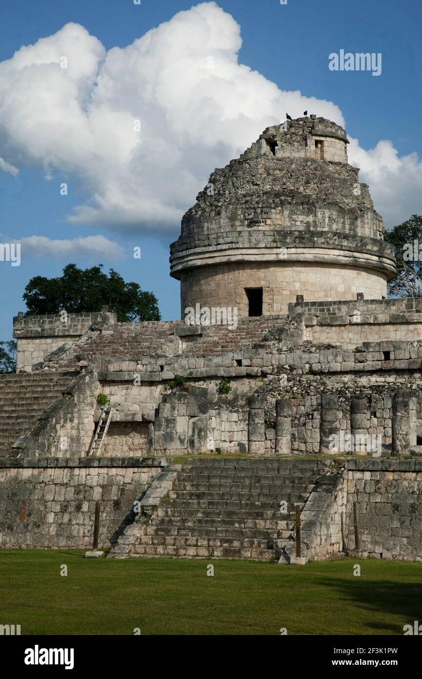 Caracol ruins hi-res stock photography and images - Alamy