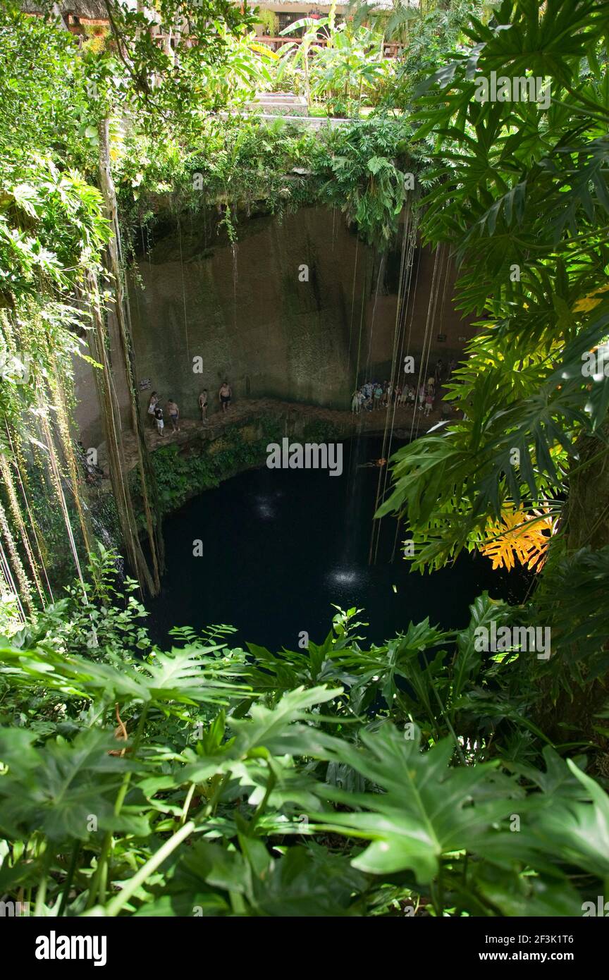 Il Kil, a cenote, Cancun, Mexico Stock Photo - Alamy