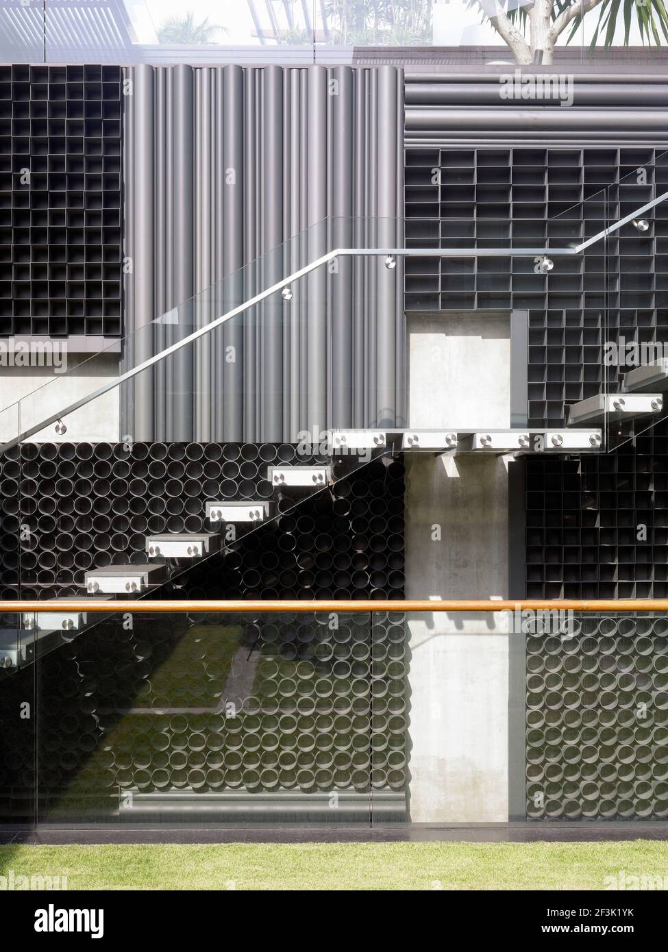 Exterior of modern house, 139 Ocean drive, Sentosa Cove, Singapore ...