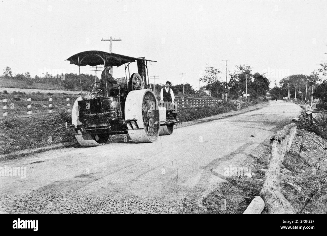 Steam rolling hi-res stock photography and images - Alamy