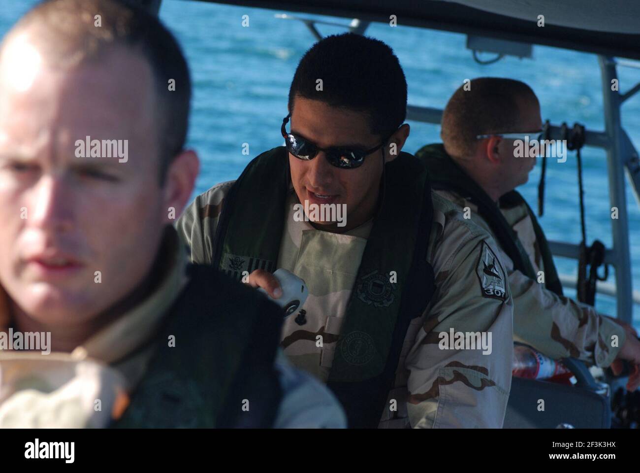PSU 307 Boat Ops . U.S military Stock Photo - Alamy