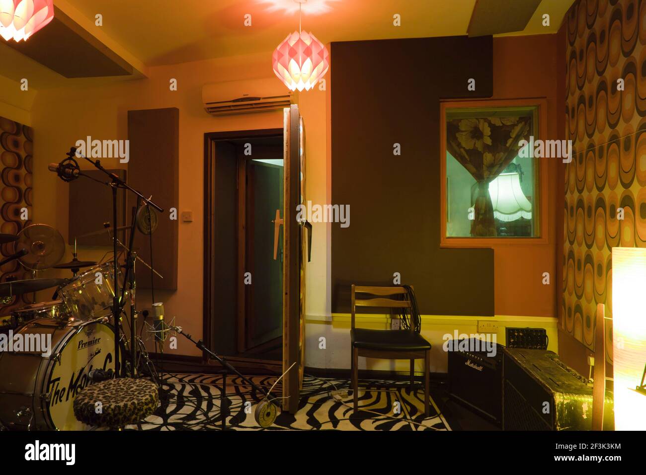 Interior shot of recording studio area Stock Photo - Alamy