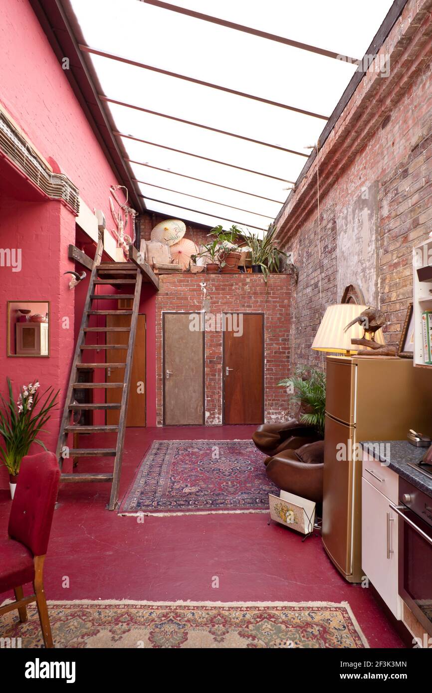 Interior shot of ground floor mezzanine area 2 Stock Photo - Alamy