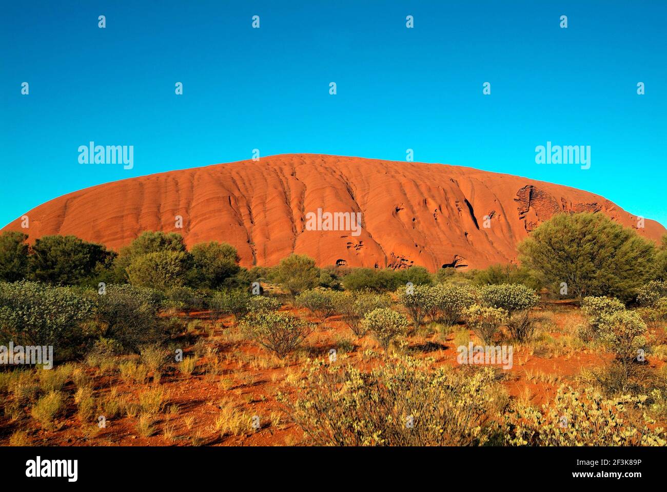 Australia, Ayers Rock - Uluru, landmark and sacred site for Aborigines ...