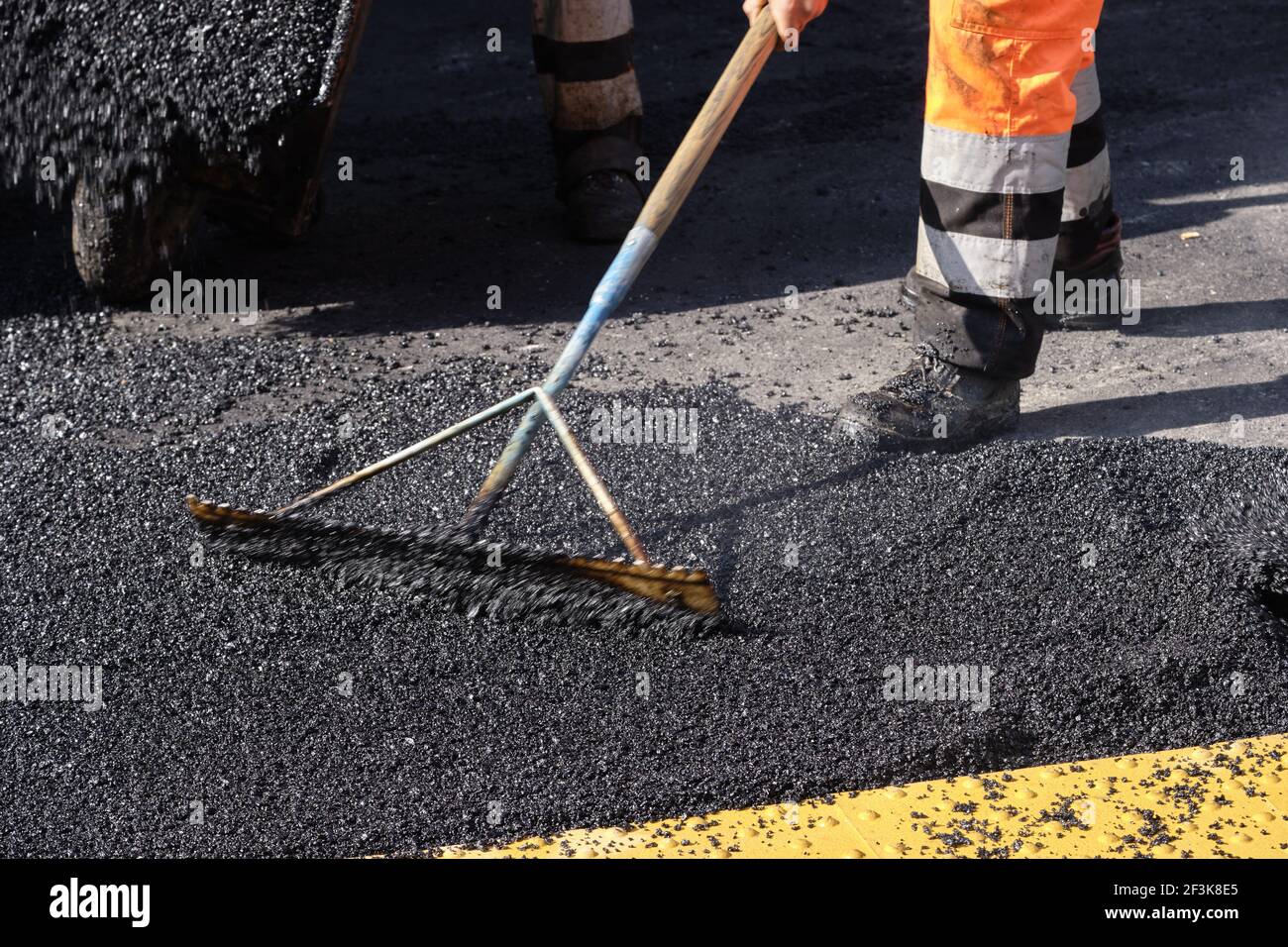 Paving the road with porous asphalt for traffic noise reduction in ...