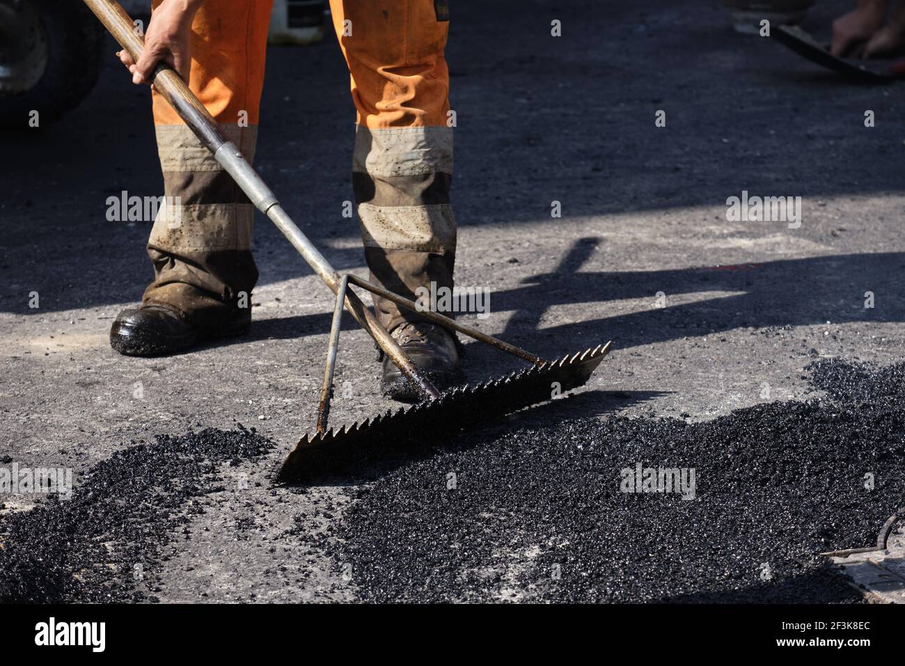 Paving the road with porous asphalt for traffic noise reduction in ...