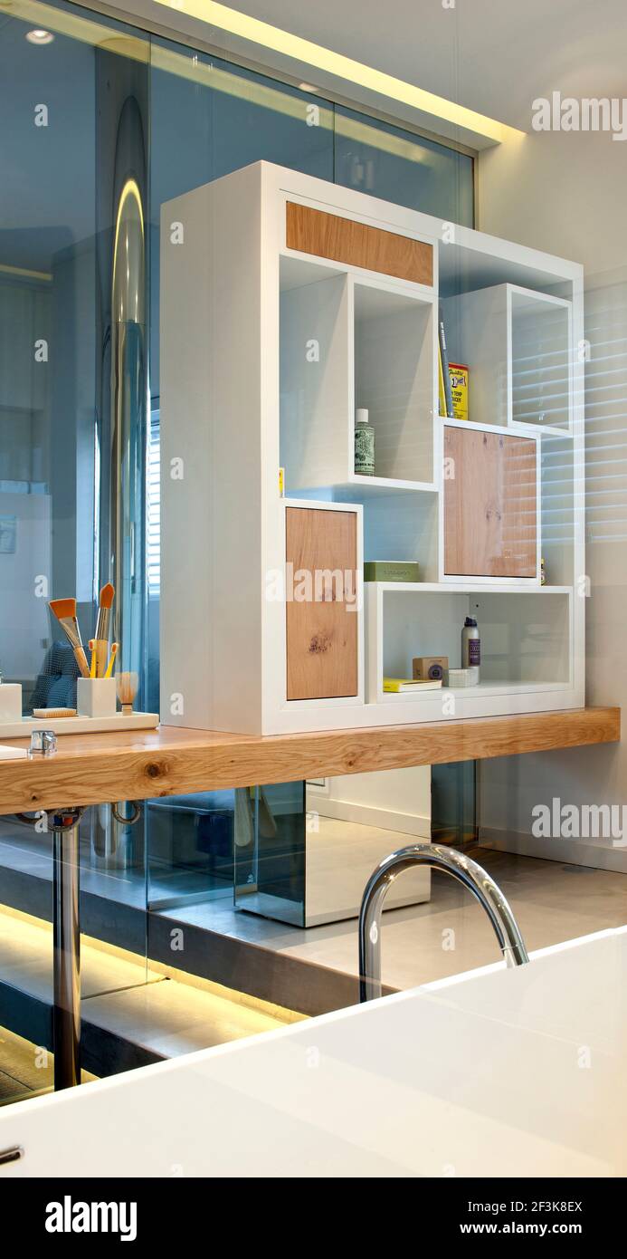 Bathroom cabinet and toiletries hi-res stock photography and images - Alamy