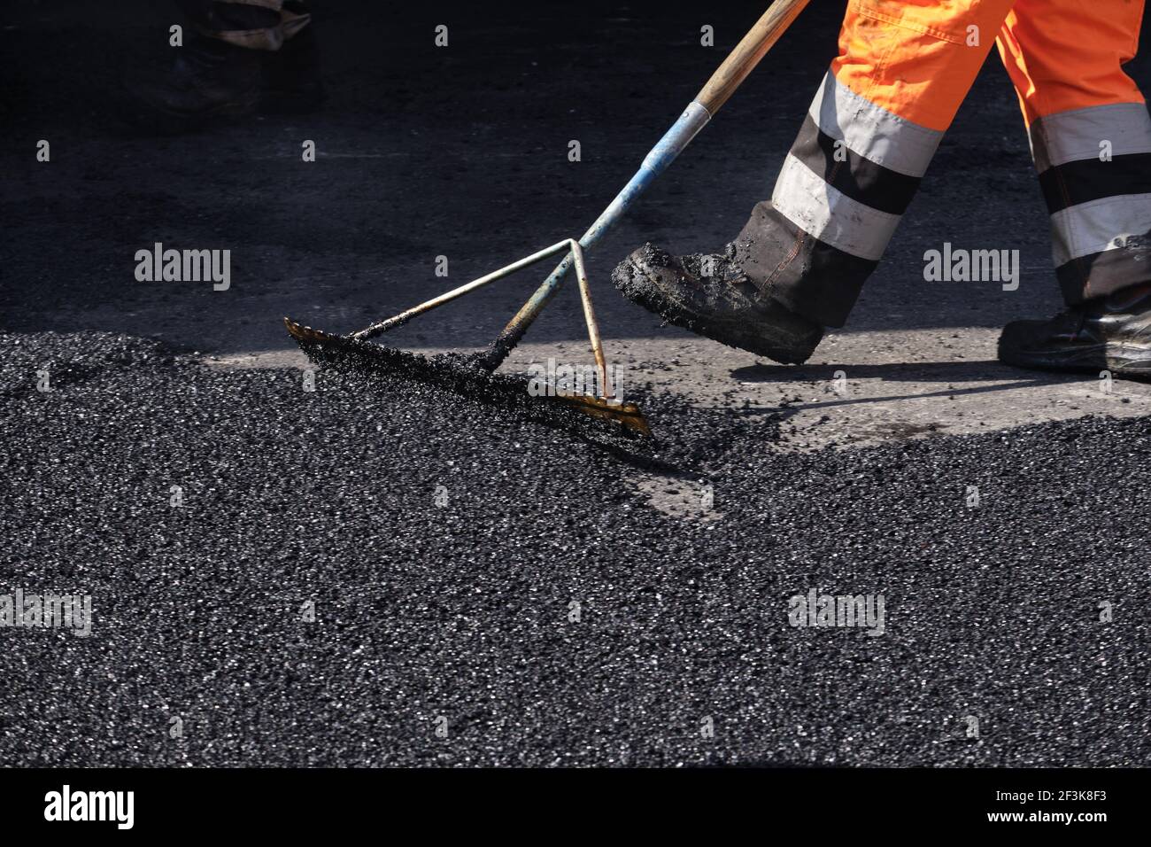 Paving the road with porous asphalt for traffic noise reduction in ...