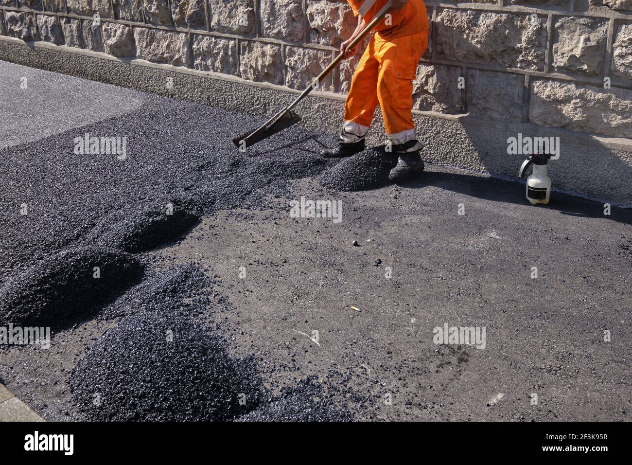 Paving the road with porous asphalt for traffic noise reduction in ...