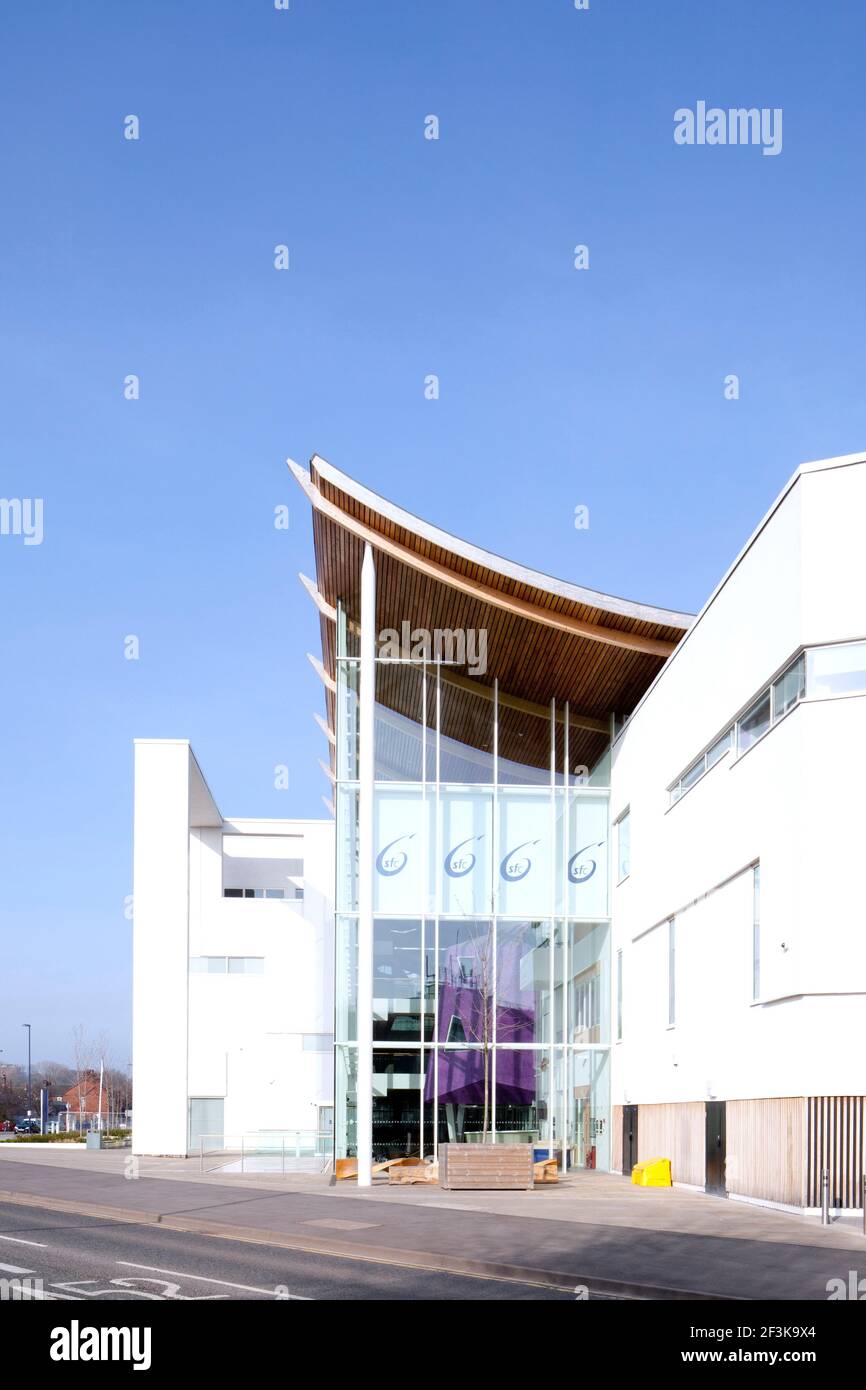 Side Elevation - Stoke on Trent College - 6th Form Centre Stock Photo ...