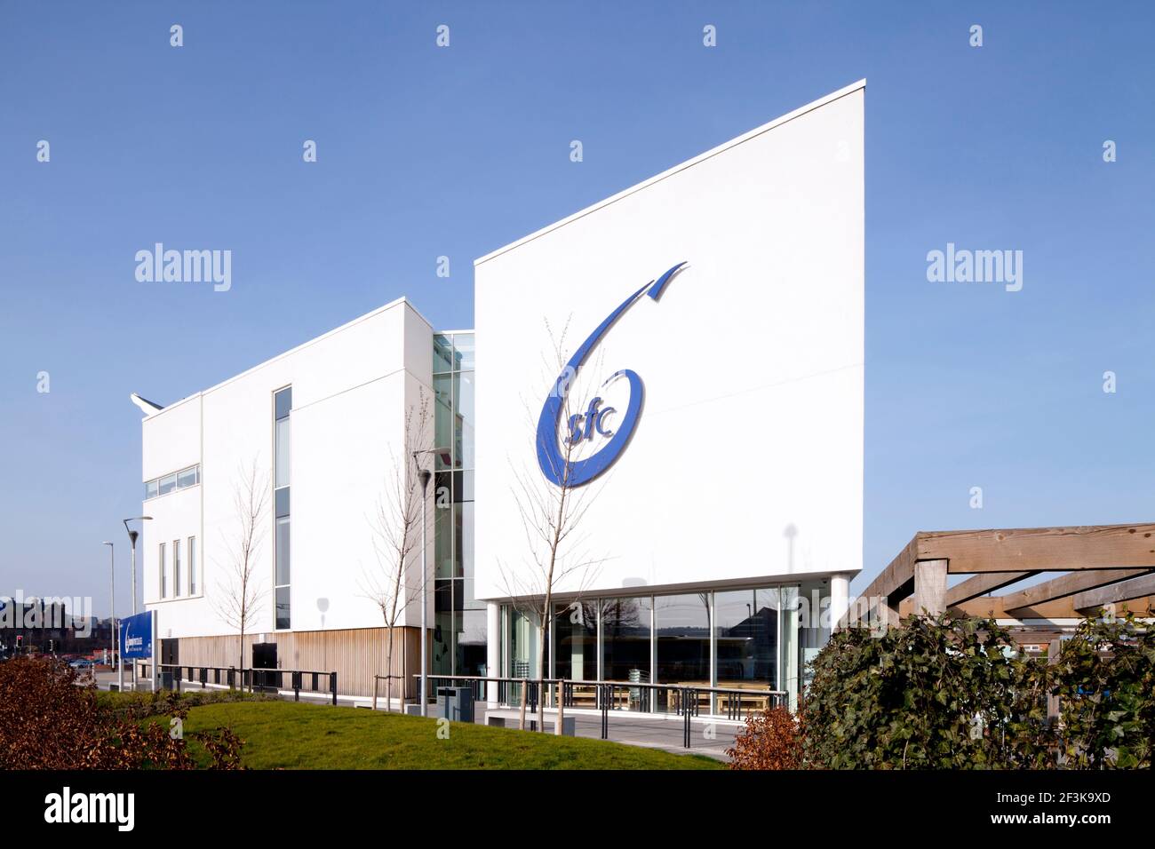 Side Elevation - Stoke on Trent College - 6th Form Centre Stock Photo ...