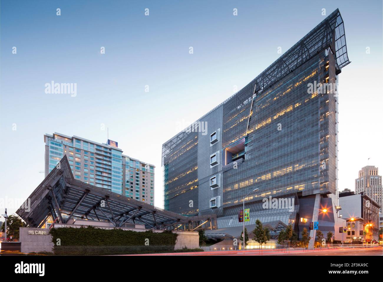 San Francisco Federal Building Stock Photo - Alamy