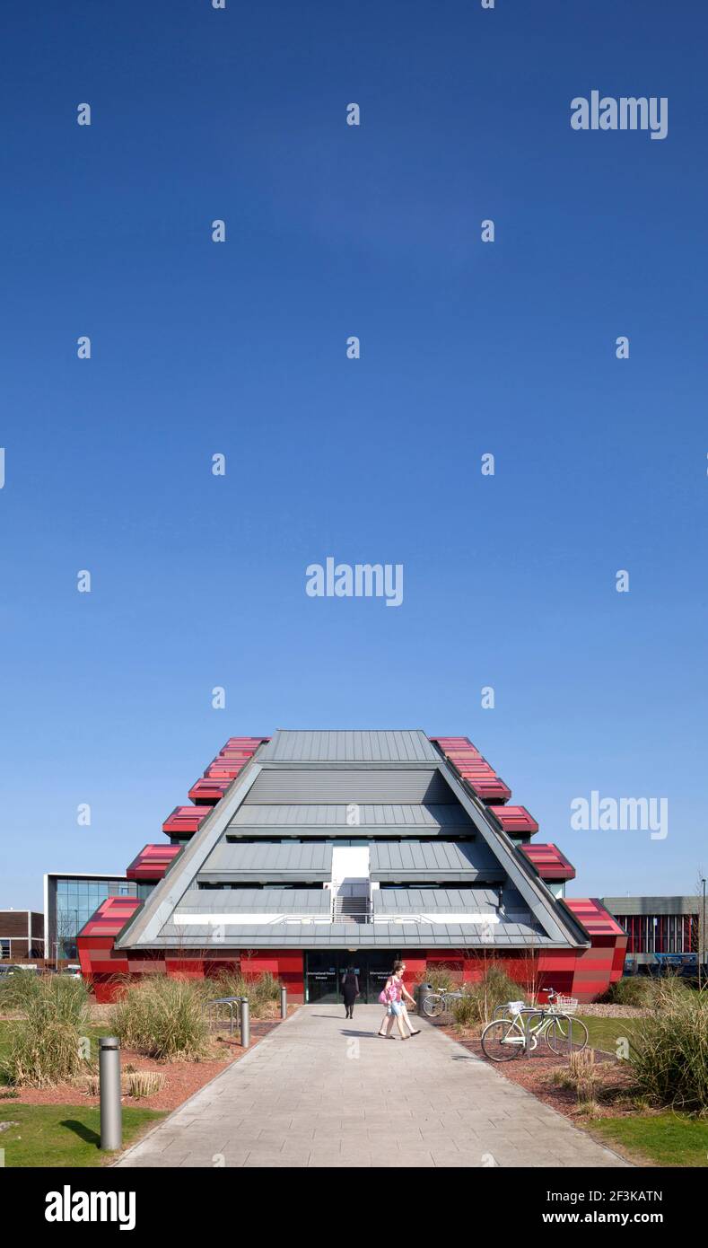 University of Nottingham - Sir Colin Campbell Building Stock Photo - Alamy