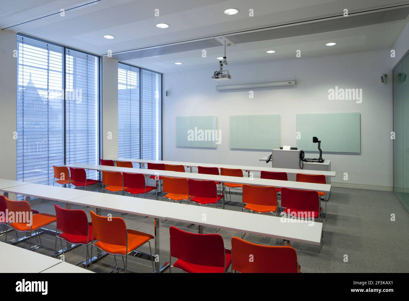 Nottingham Trent University, Arkwright and Newton Buildings - Seminar ...