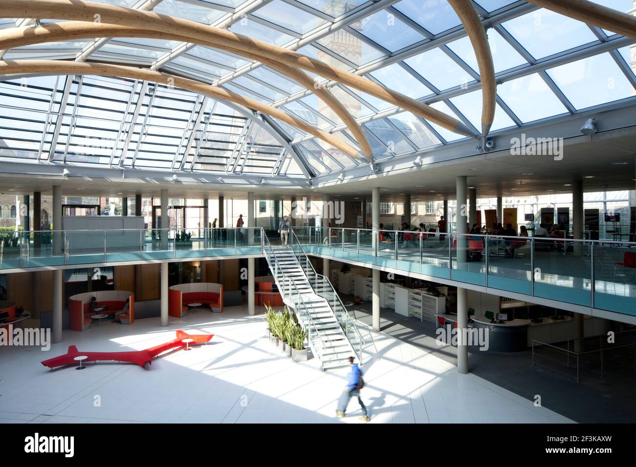 Nottingham Trent University, Arkwright and Newton Buildings - Atrium ...