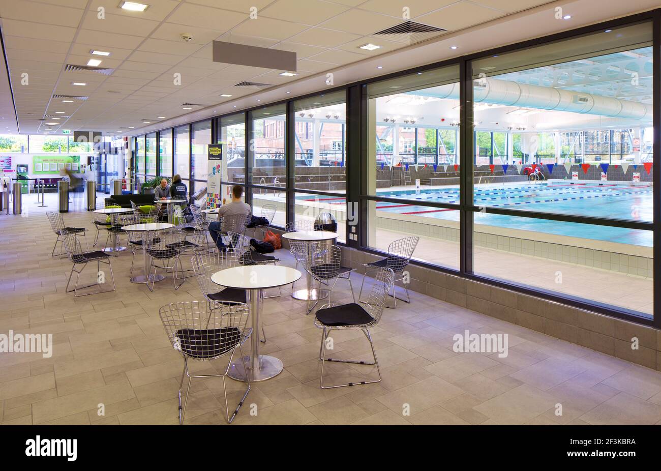 25m swimming pool hi-res stock photography and images - Alamy