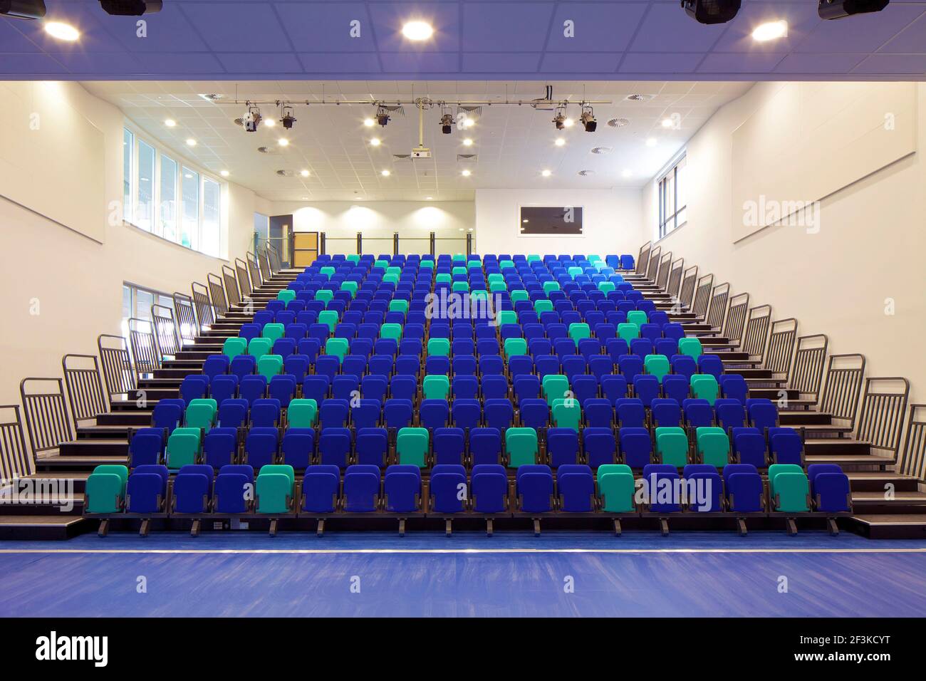 Oasis Academy Oldham High Resolution Stock Photography and Images - Alamy