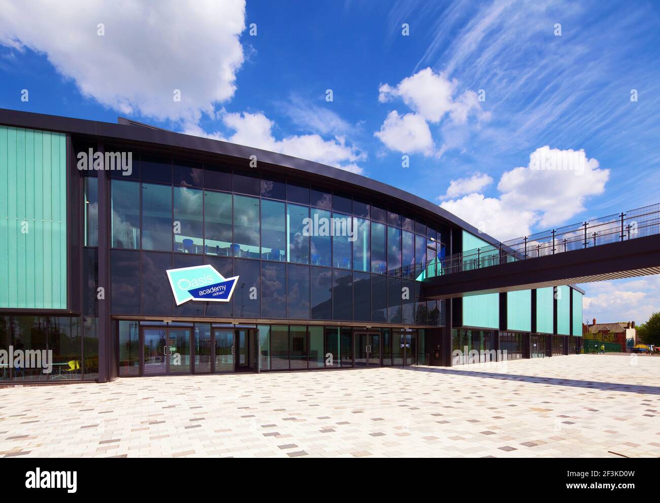 Oasis academy hi-res stock photography and images - Alamy