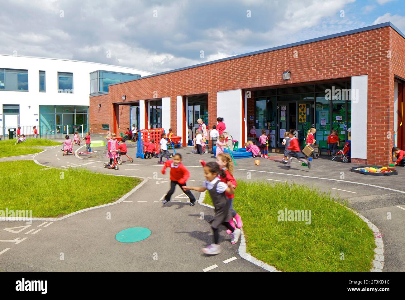 Old Moat Community Primary School High Resolution Stock Photography and ...