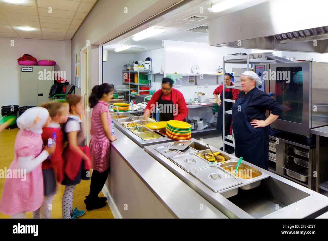 Old moat community primary school hi-res stock photography and images ...