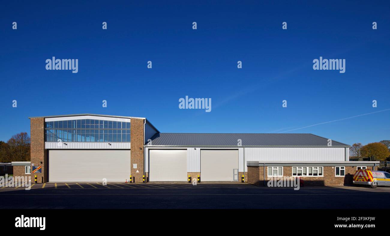 Bulford barracks hi-res stock photography and images - Alamy