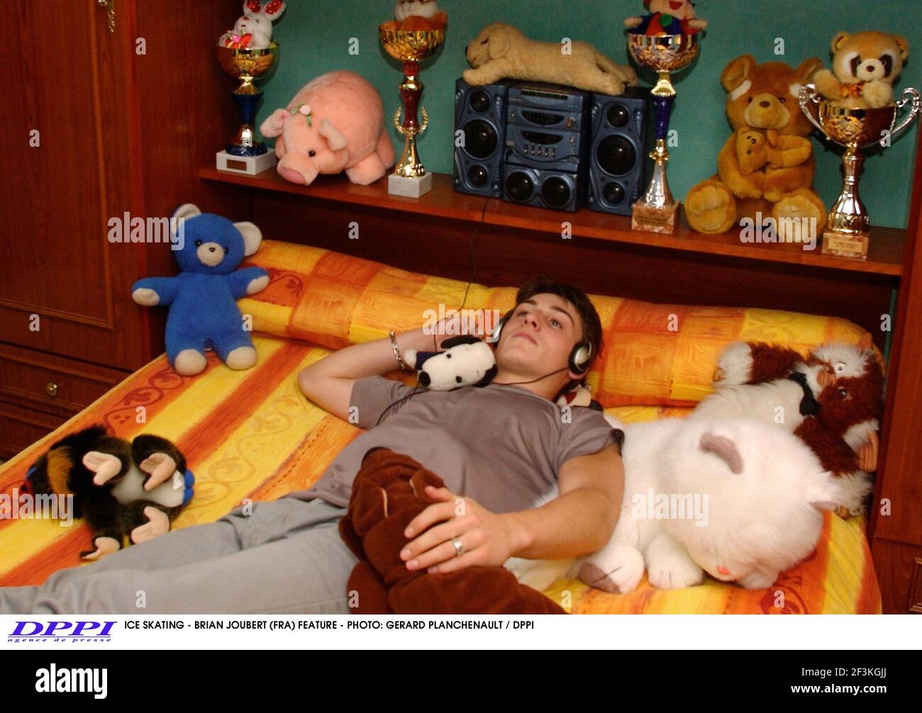 ICE SKATING - BRIAN JOUBERT (FRA) FEATURE - PHOTO: GERARD PLANCHENAULT ...