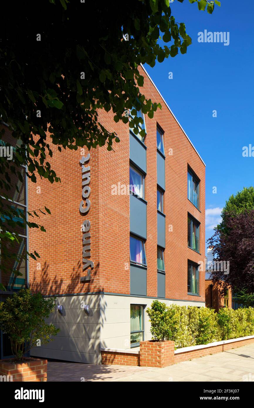 Lynne Court, Hampstead London. Refurbishment and re-cladding of Lynne ...