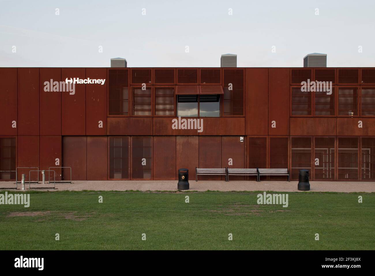 Hackney marshes football pitches hi-res stock photography and images ...