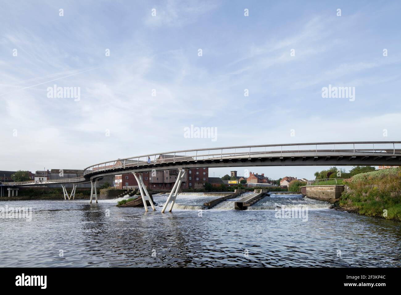 Castleford foot bridge hi-res stock photography and images - Alamy