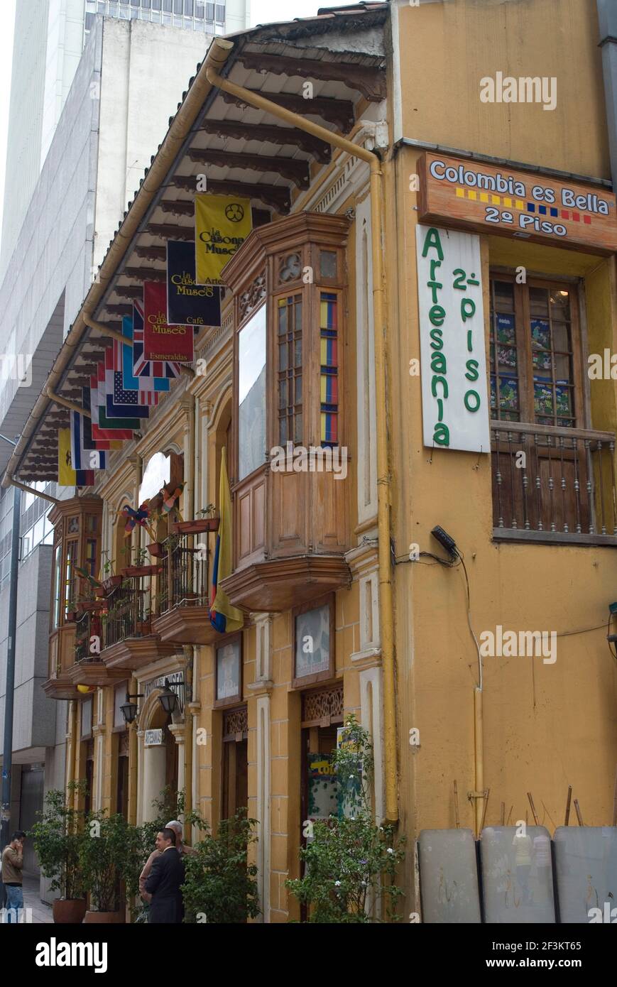 Artesan hi-res stock photography and images - Alamy