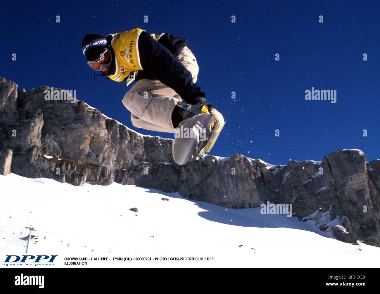 SNOWBOARD - HALF-PIPE - LEYSIN (CH) - 20000201 - PHOTO : GERARD ...