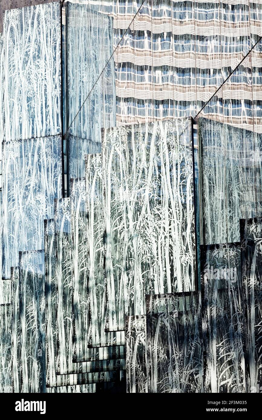 Abstracted branches hi-res stock photography and images - Alamy