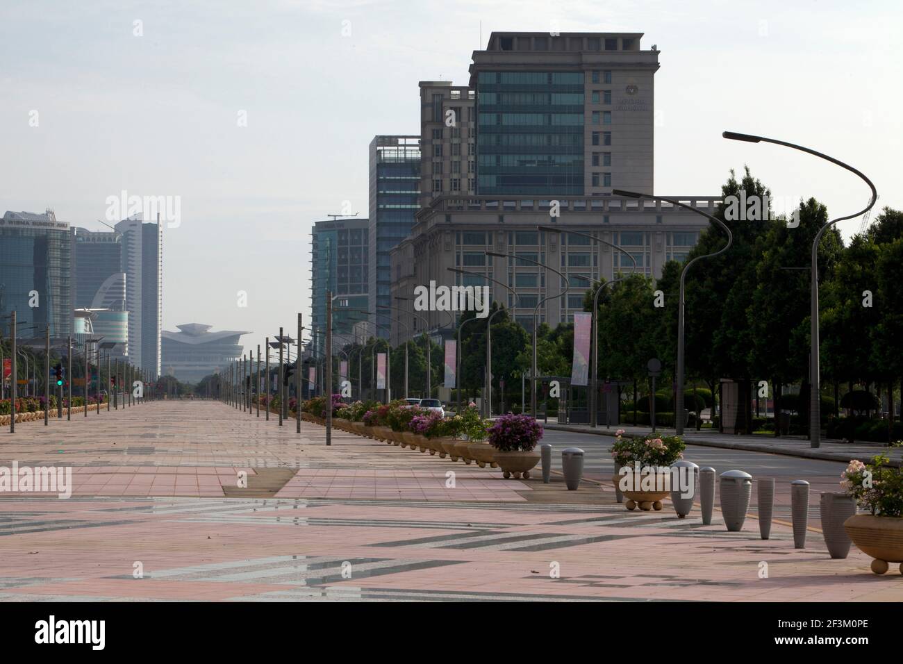 Planned boulevard hi-res stock photography and images - Alamy