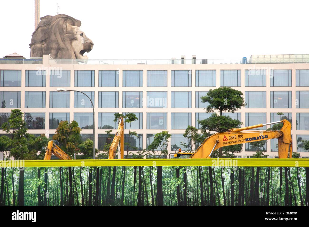 Merlion lion sentosa singapore hi-res stock photography and images - Alamy