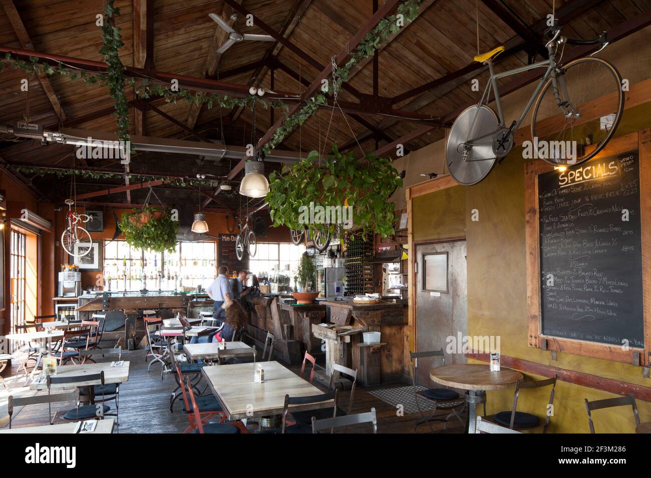 Mud Dock Cafe Bar, Bristol Stock Photo - Alamy